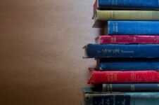 ENCABALGAMIENTO » Definición, Uso, Tipos Y 12 Ejemplos Explicativos