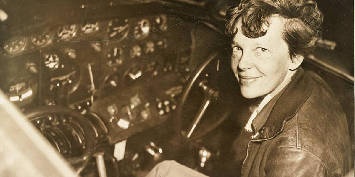 AMELIA EARHART » Primera Mujer En Volar Sola El Atlántico